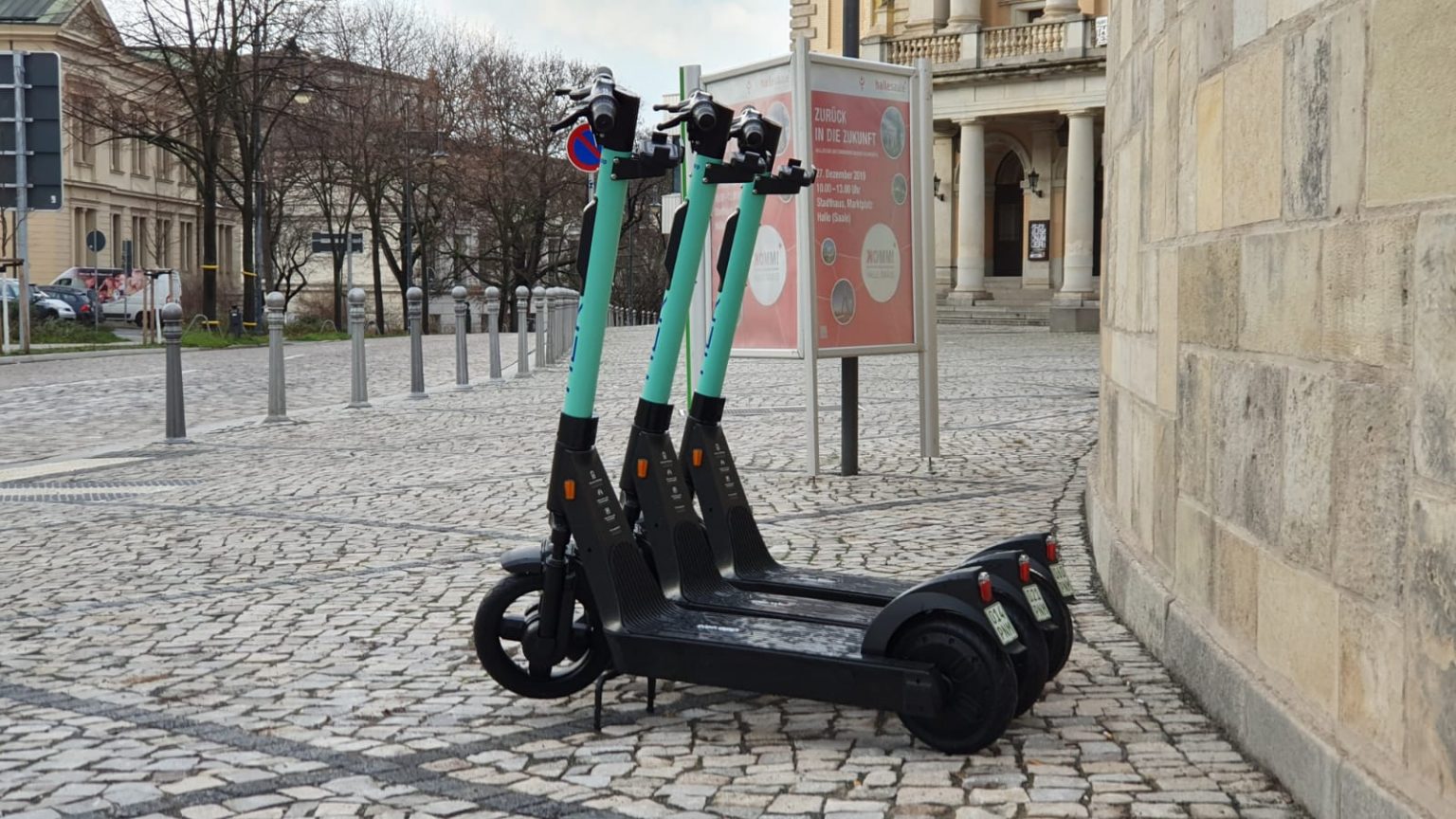 Free-Floating vorbei: Ab heute gelten die neuen E-Scooter-Regeln – Du ...