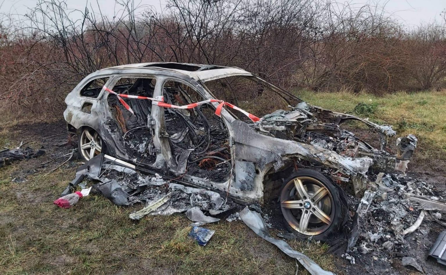 Auto nach Unfall auf der A14 bei Halle-Ost ausgebrannt – Du bist Halle