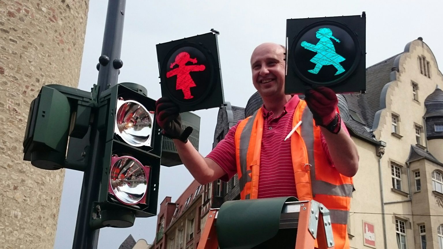 Ampelfrauen in Halle verschwinden wieder nach und nach – Du bist Halle