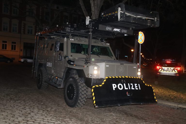 Bundes- und Bereitschaftspolizei bekommen 55 weitere Polizeipanzer – Du ...