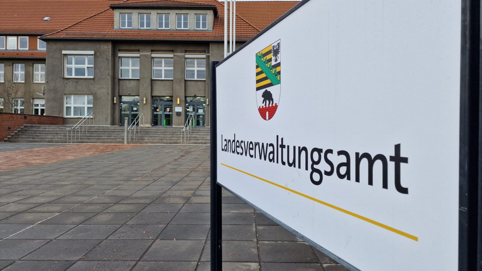 Dex canon jade blair porn she is beautiful and eager to