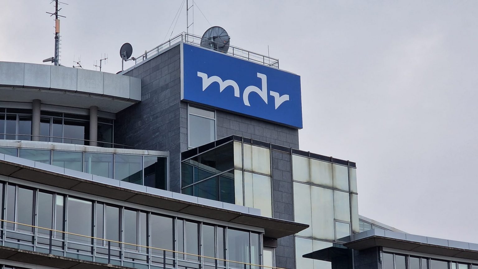 Schließt der MDR sein Funkhaus in Halle? Bürgermeister Geier ...