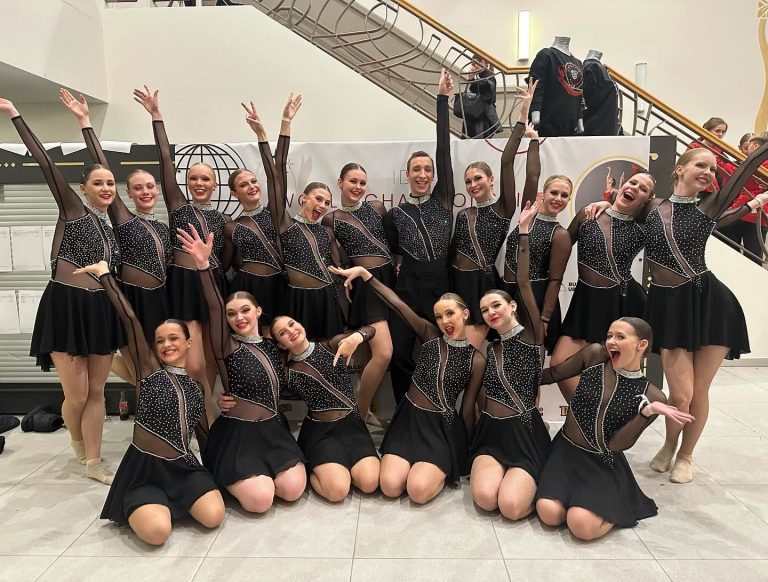 Tanzhaus ad libitum aus Halle war mit 28 Vertretern bei der ...