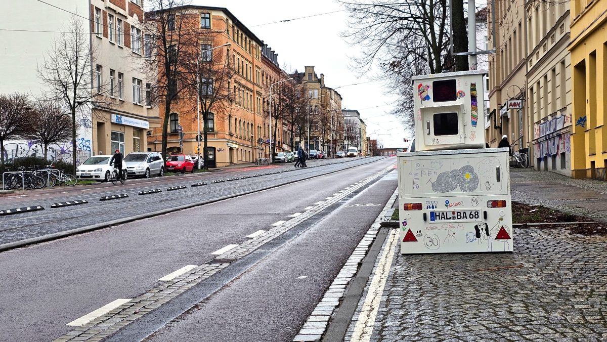 Ludwig-Wucherer-Straße: Blitzer kontrolliert Tempo 30 – Du bist Halle