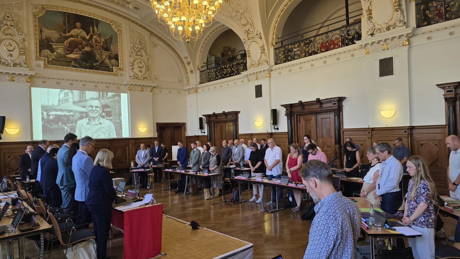 Das war der Stadtrat von Halle (Saale) im August 2025: drei neue Stadträte vereidigt ...